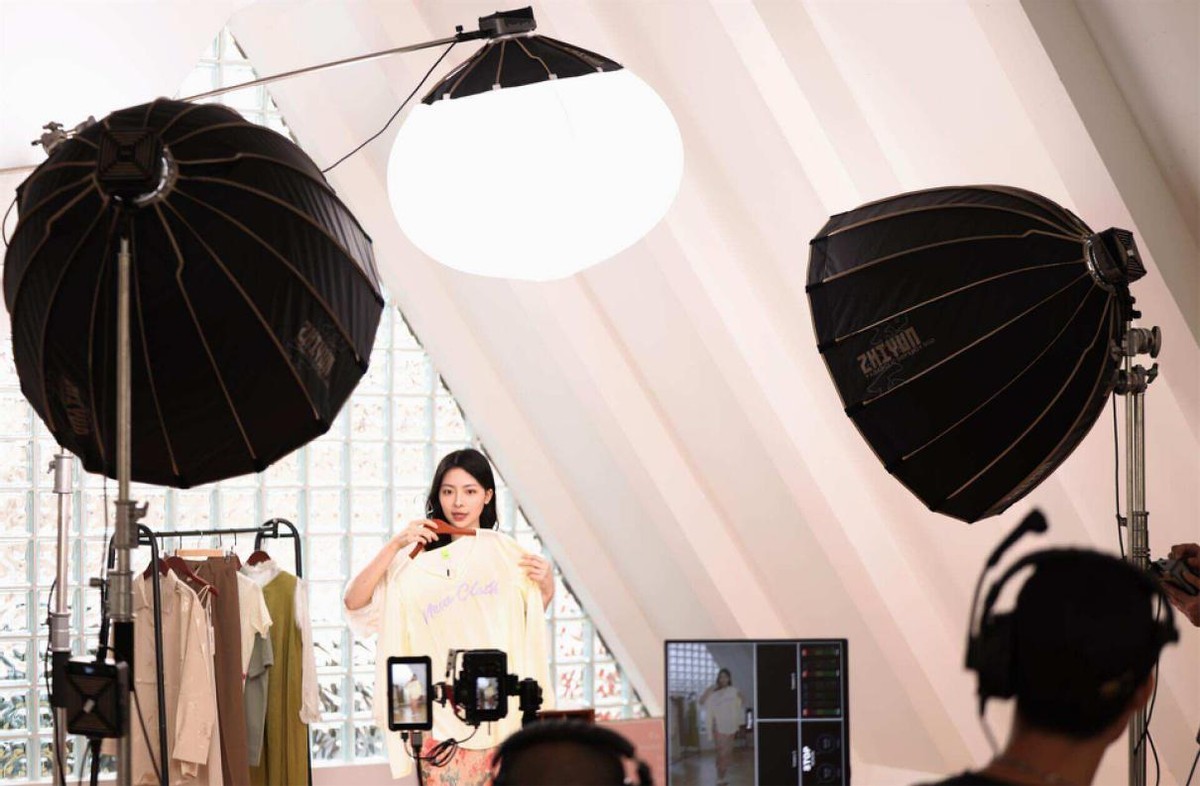 Lightweight film and television lights become the mainstream ...