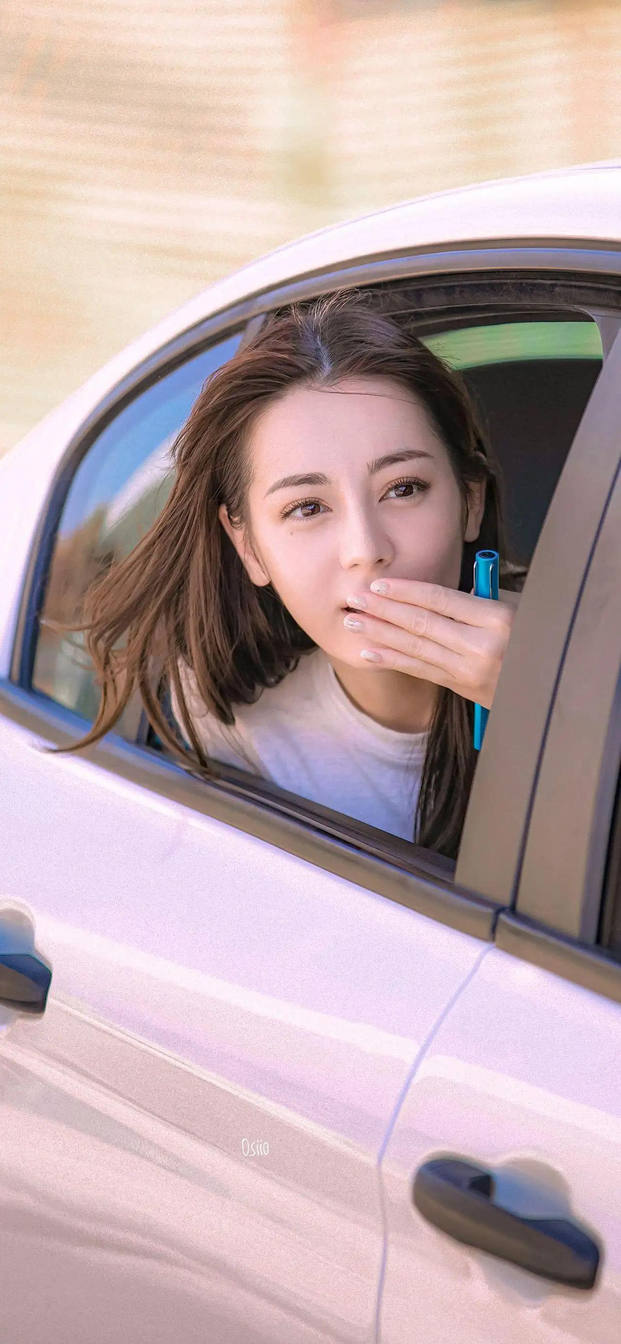 Beautiful Wallpaper ~ Di Lieba 44 - iNEWS