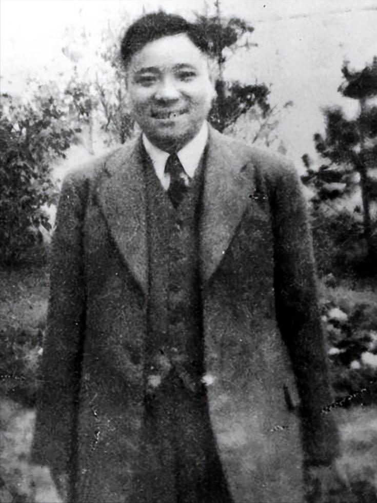 New China's strongest "pretender", the five-faced spy Yuan Shu or Zeng ...