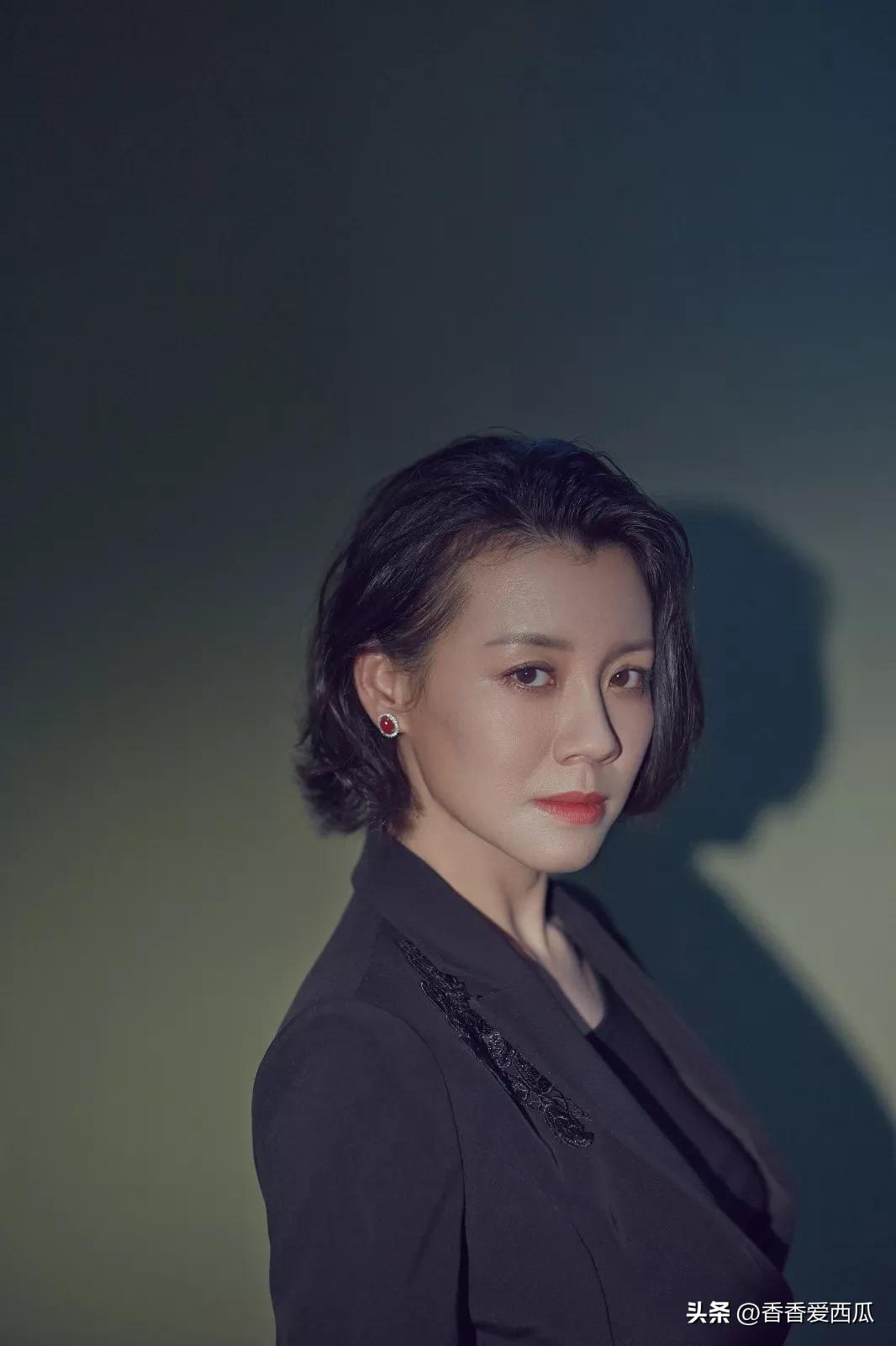 The scum in the play, the stunningly beautiful Liu Lin in life - iNEWS