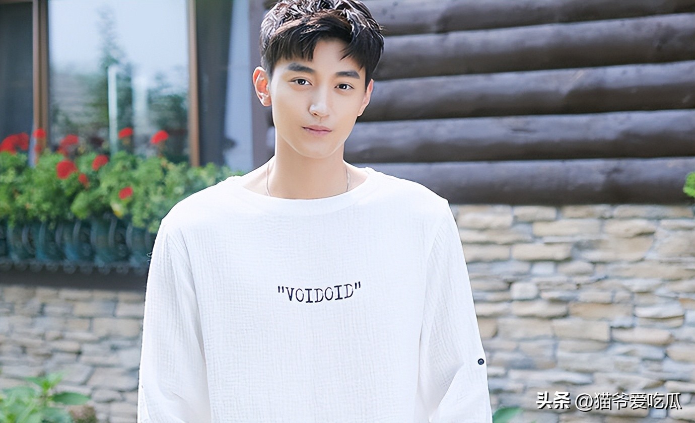 Who played Han Xilin in "The Awakener" - iNEWS