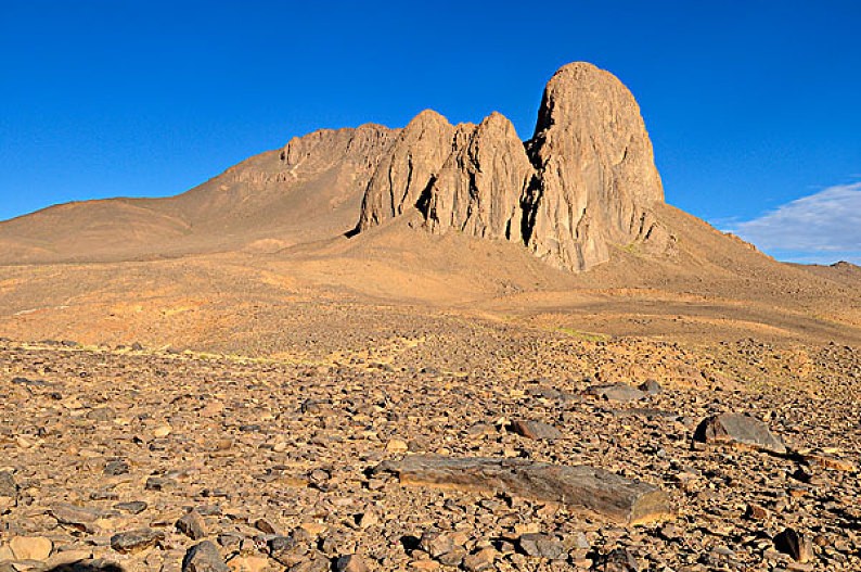 The historical development of Algeria's land, how did the country ...