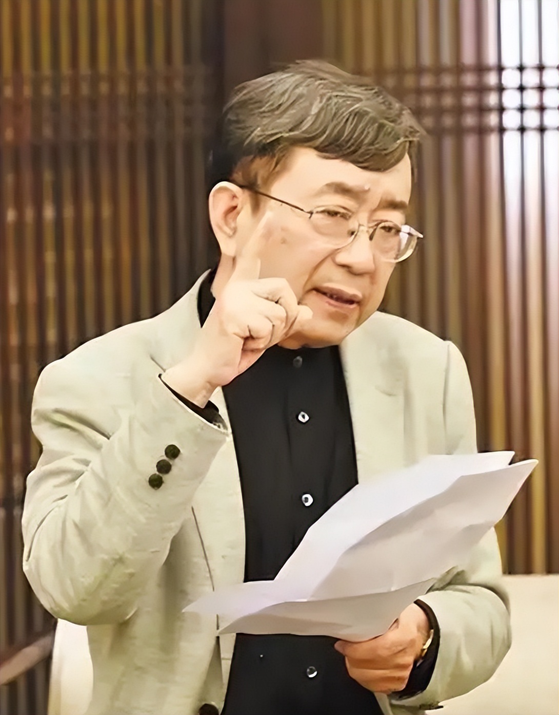 76-year-old Yu Qiuyu and his second wife are like father and daughter ...