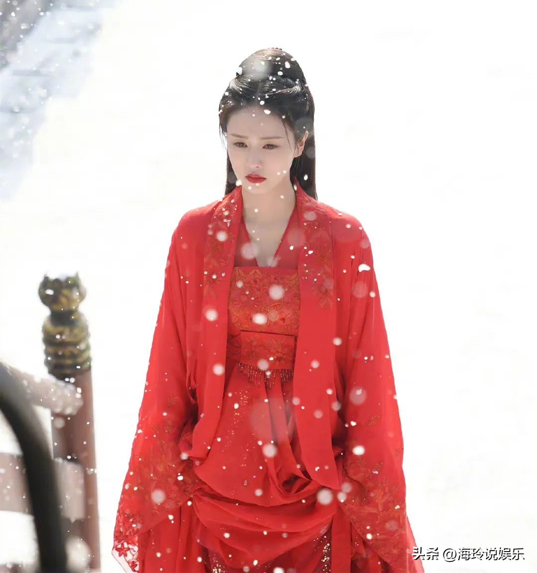 Bailu, there is a beauty called: Bai Mengyan - iNEWS