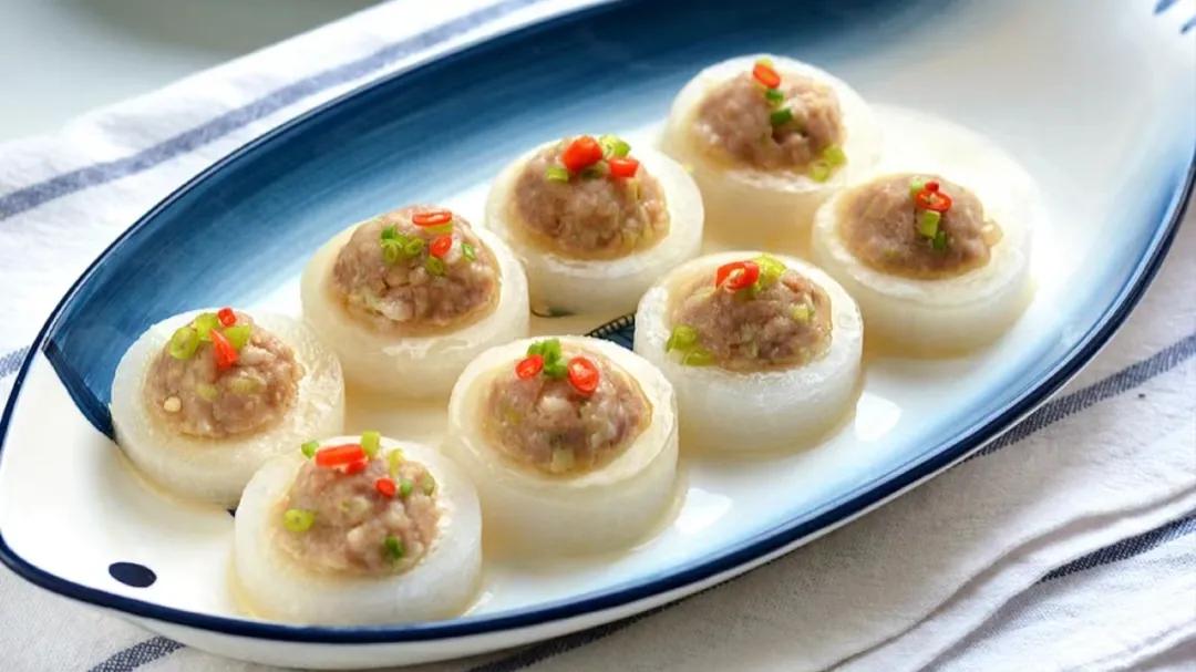 The kitchen without cooking is really clean, sharing 6 nutritious ...