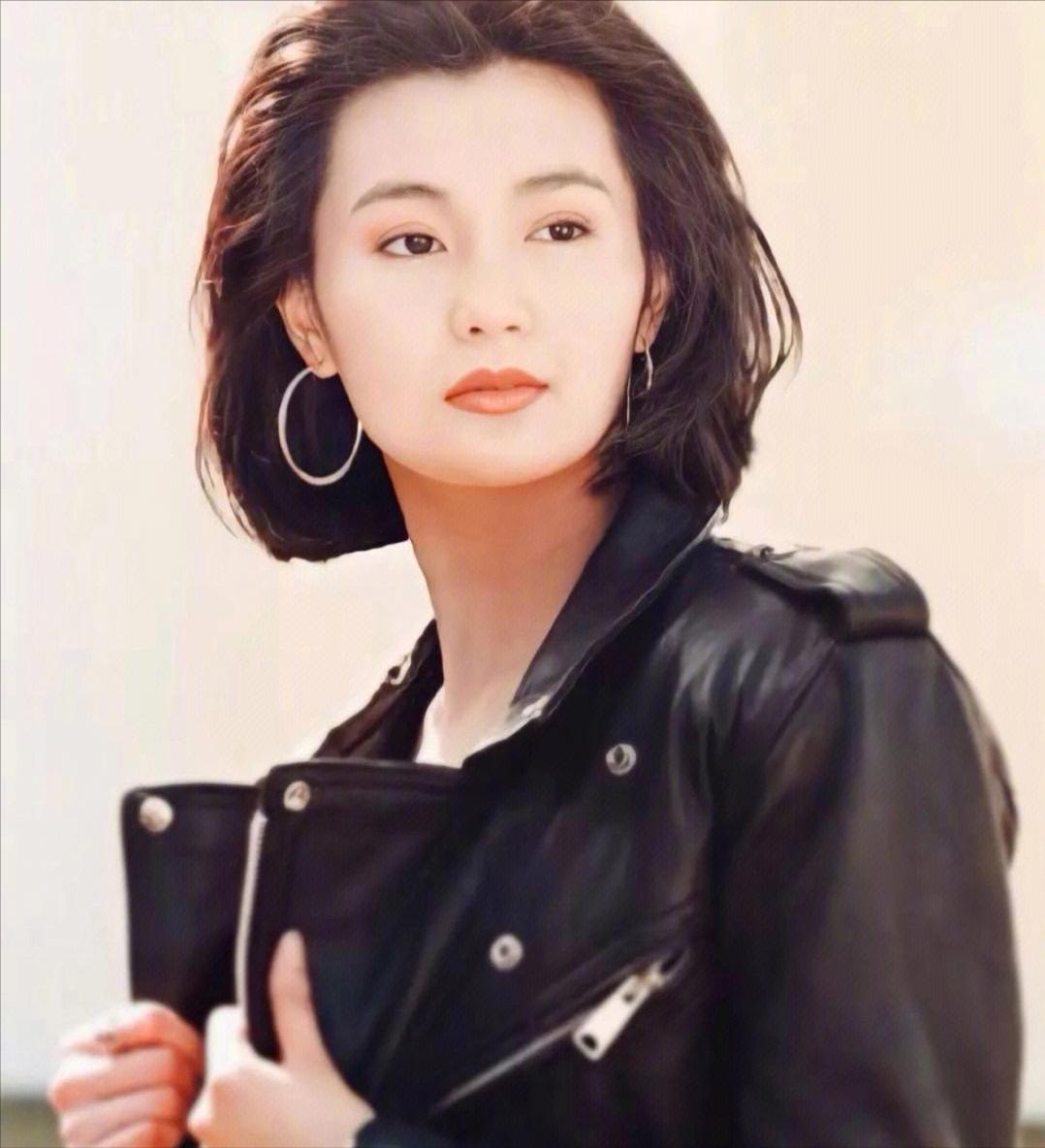Maggie Cheung's Love History - iNEWS