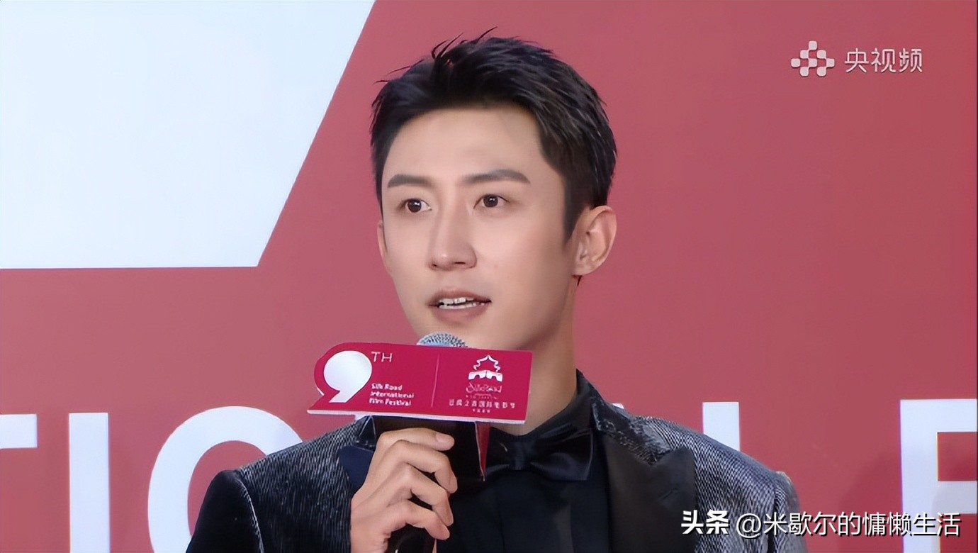 Status of Silk Road Red Carpet Stars: Yuan Shanshan is greasy, Zhou is ...