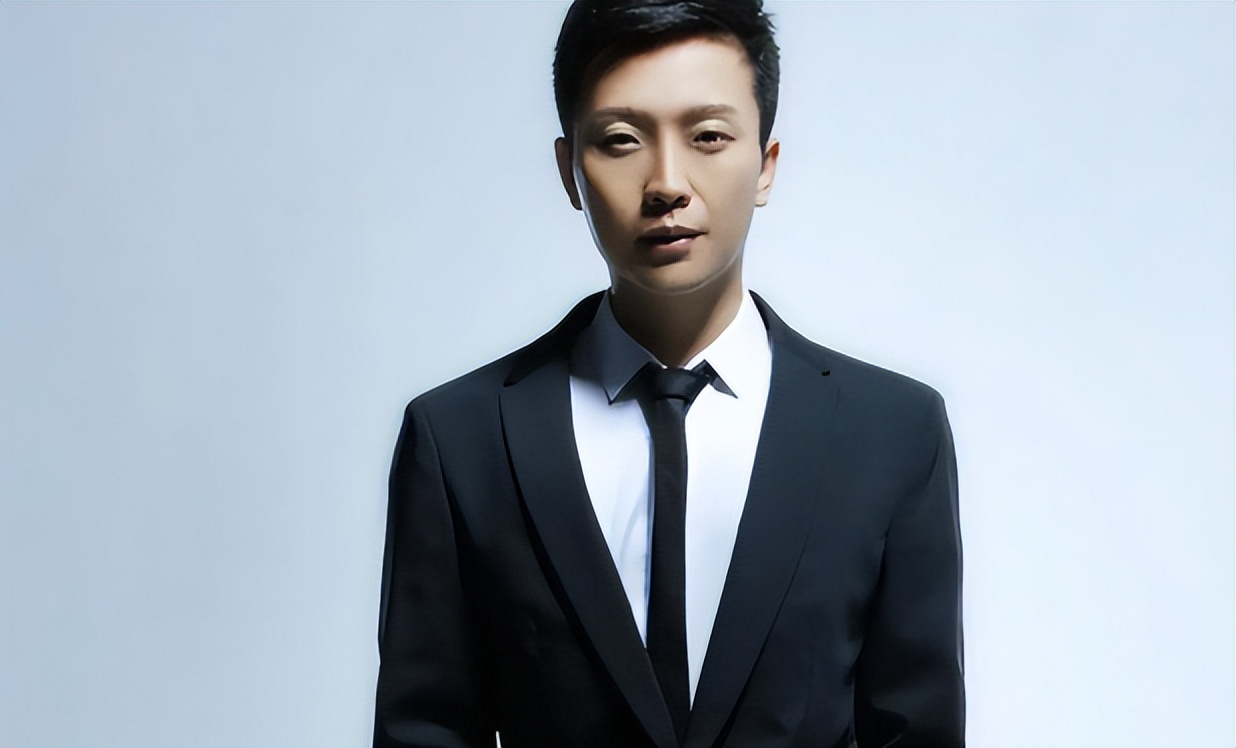 The "jumping clown" Li Yugang fell from the altar and is no longer ...