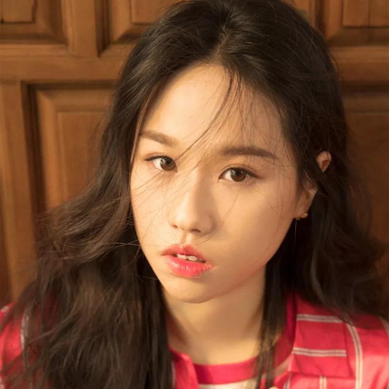 Meng Huiyuan of the Goddess series - iNEWS