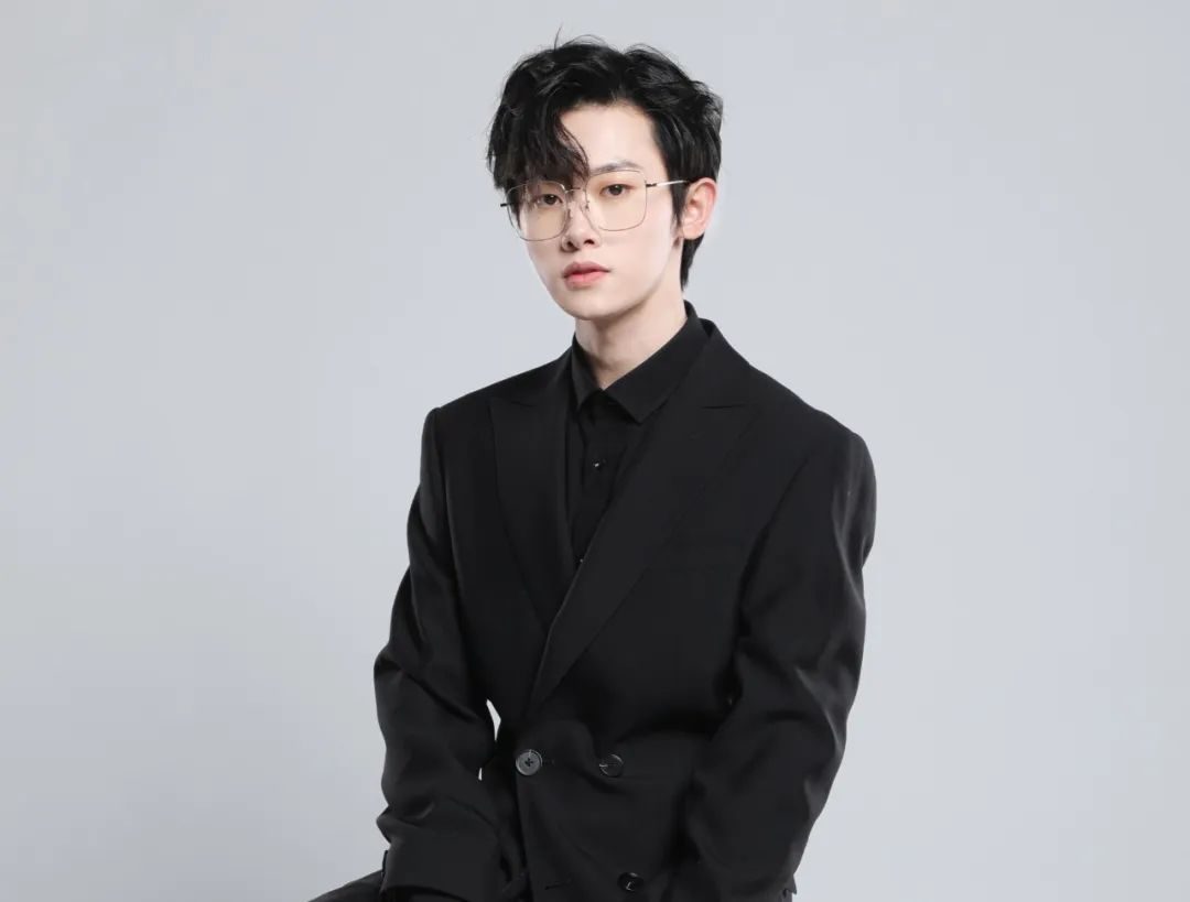 Song Yuning's "Future Future" Beijing concert, let him sing himself to ...