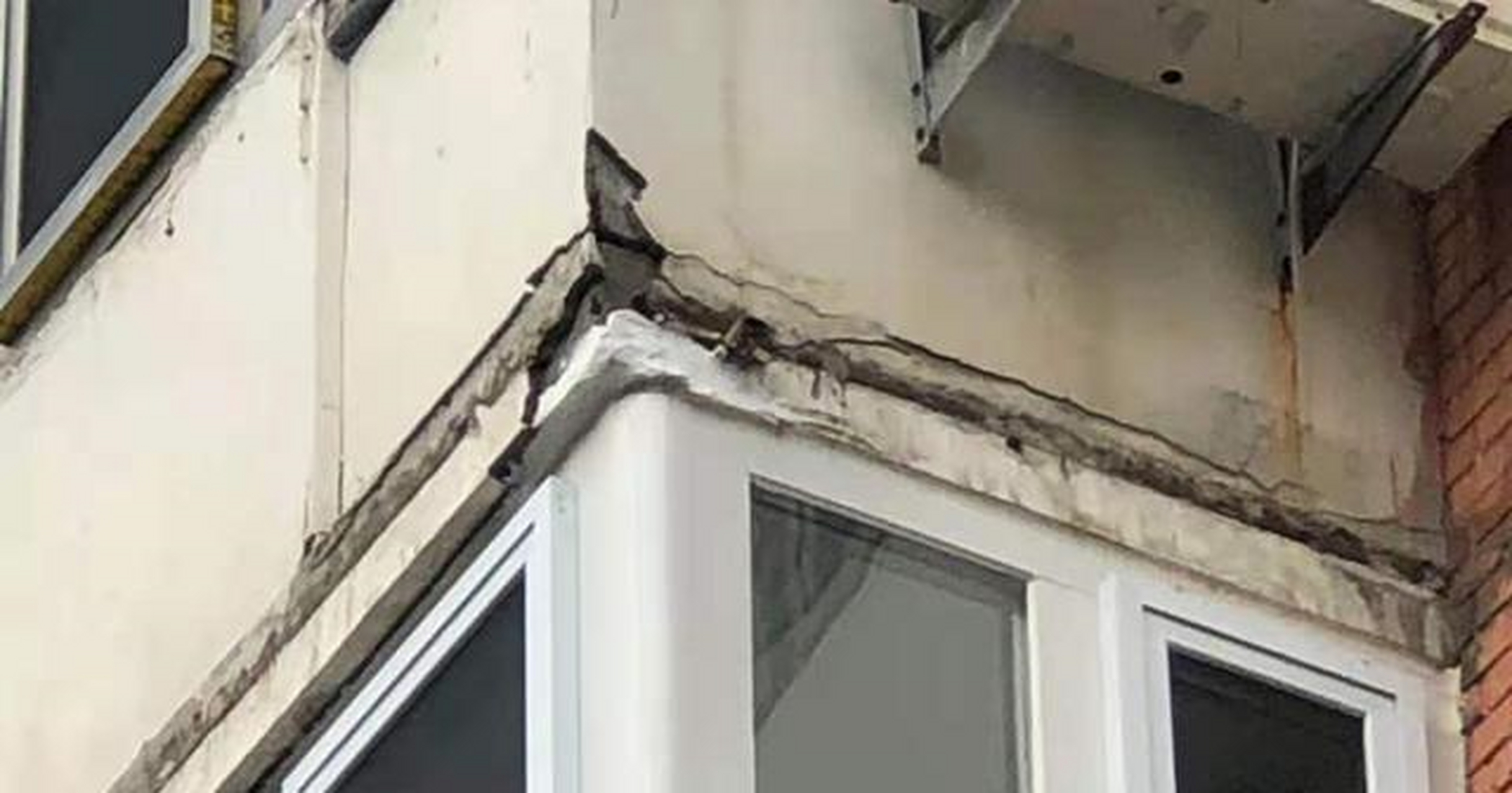 Inventory of common locations of window leaks (with treatment methods ...