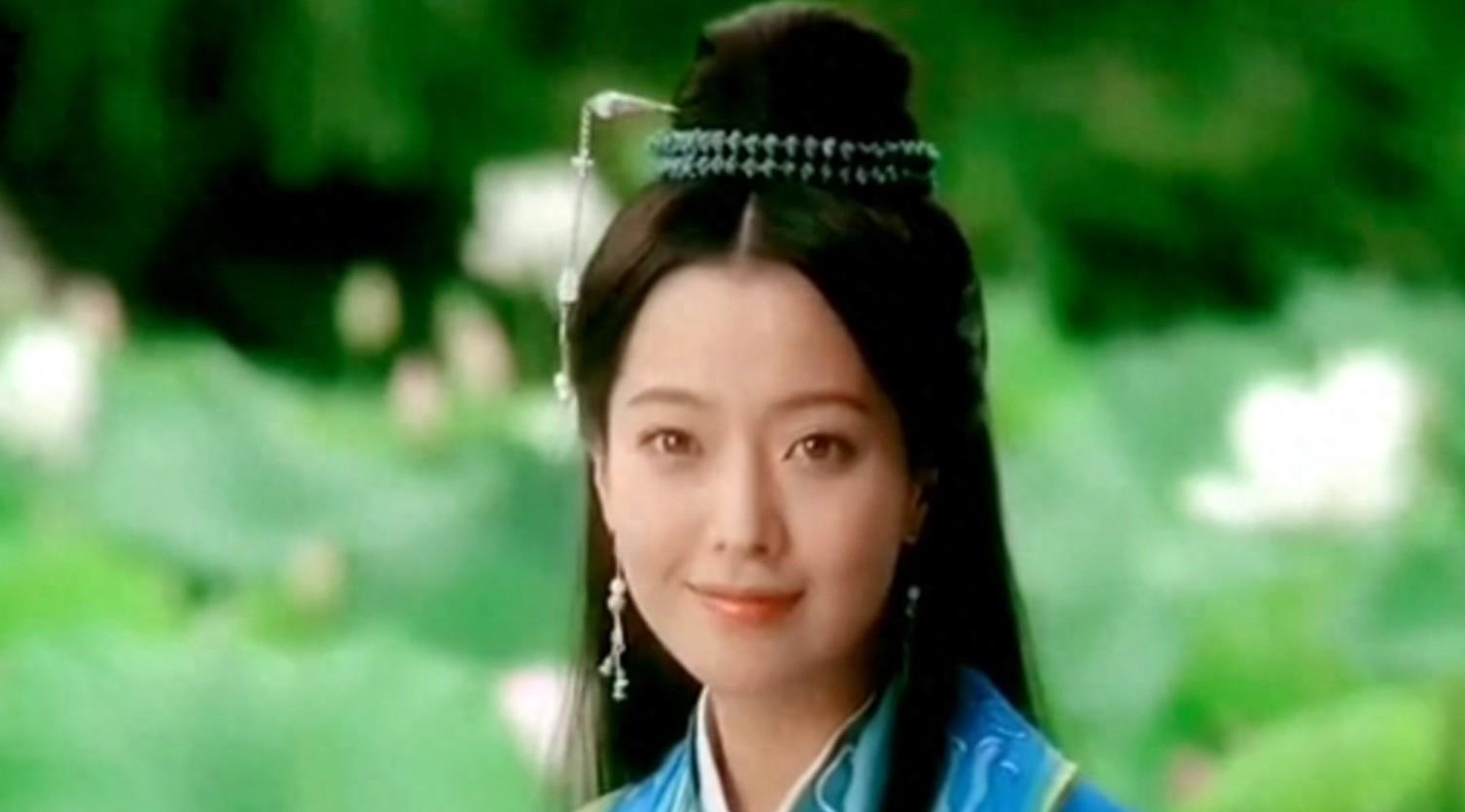 Kim Hee Sun: The sticker controversy subsided for a while, but became ...