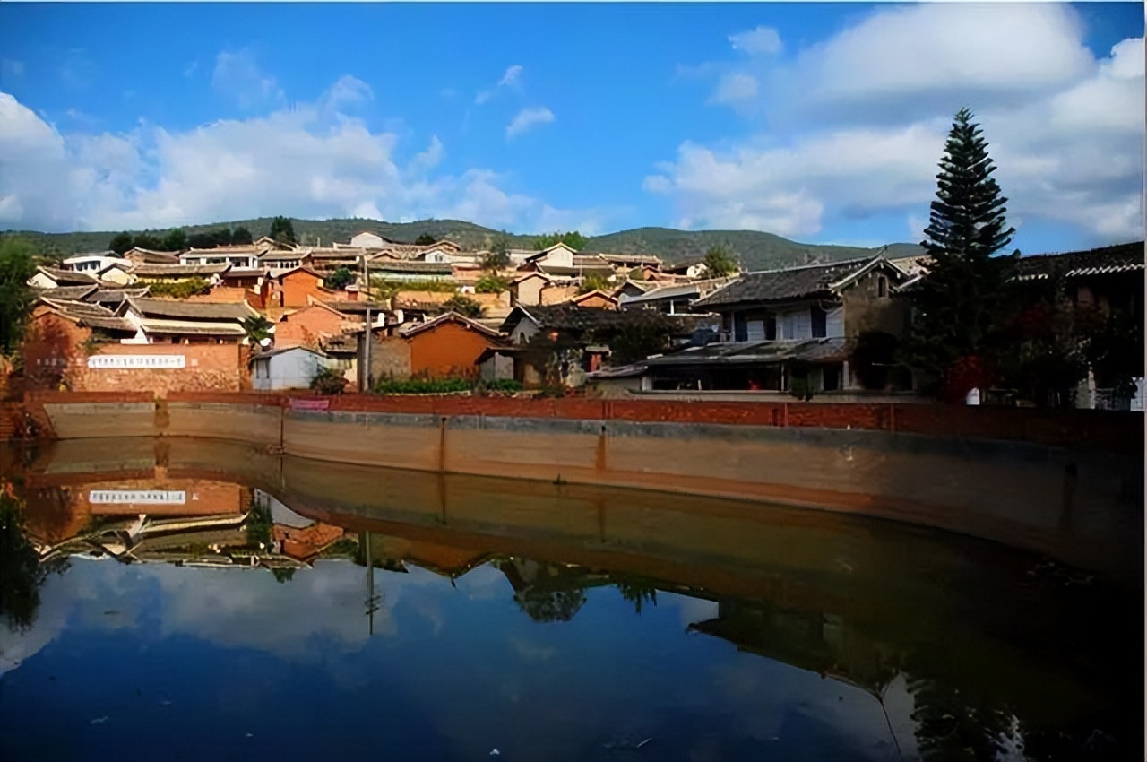 Yisha Village, the amazing time in the red fairyland, the first Yi ...