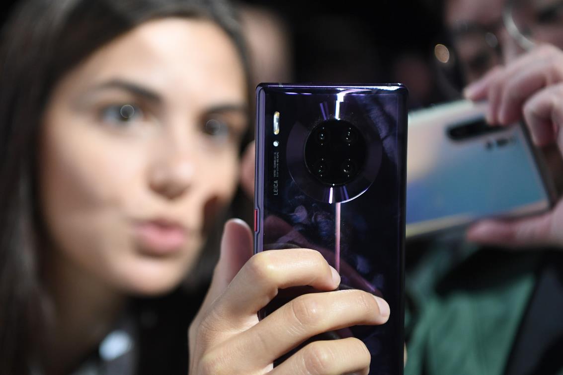 Should 4G phones be eliminated?Yu Chengdong publicly admits that Huawei ...