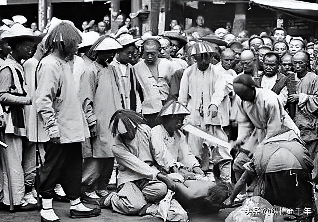 The last person who was executed by Ling Chi: Killed more than ten ...