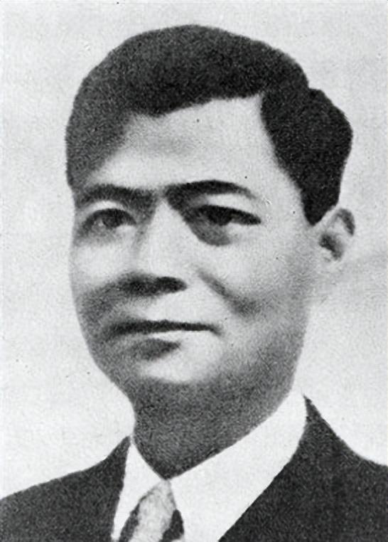 In 1949, Mao Zemin's remains were found in a mass grave in Xinjiang ...