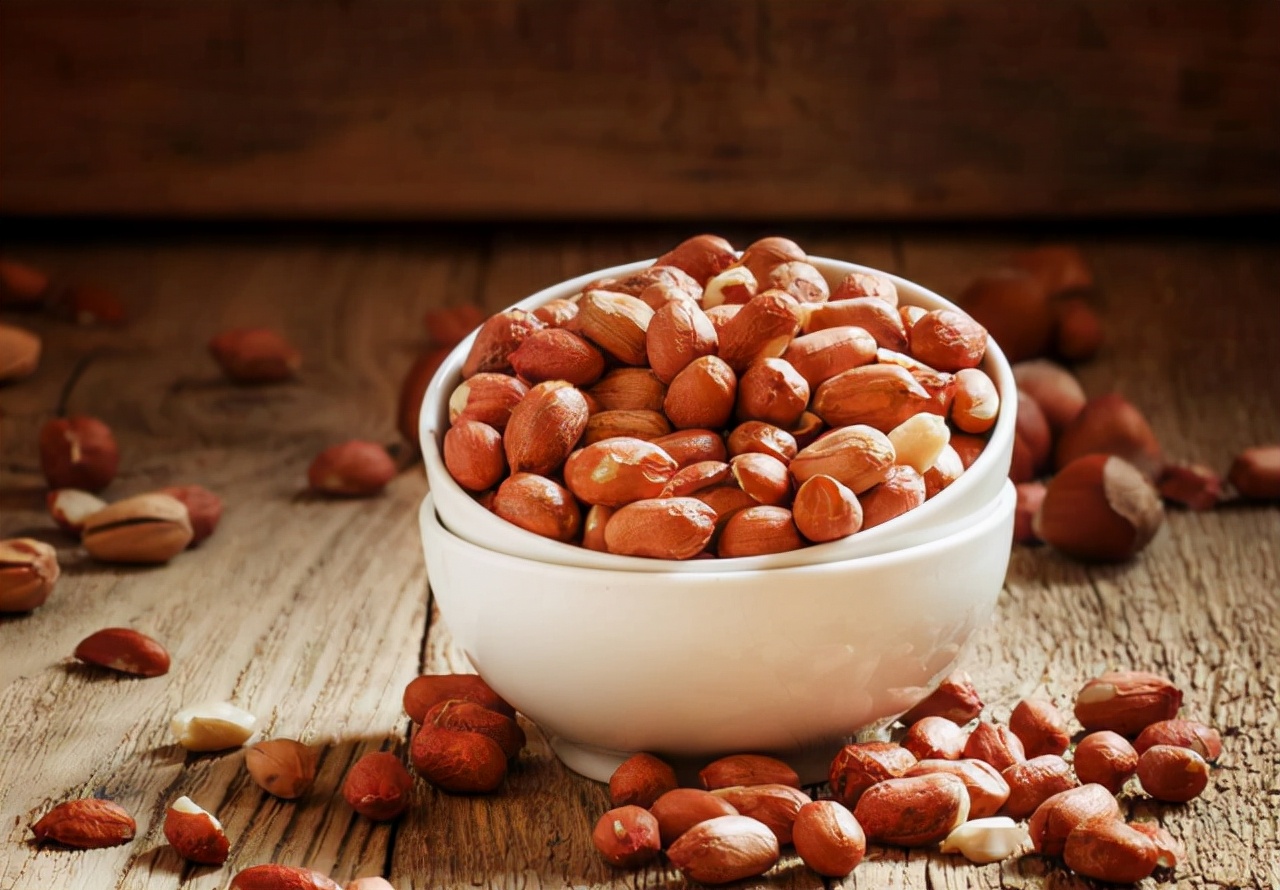 Research claims that peanuts can speed up the spread of cancer cells ...
