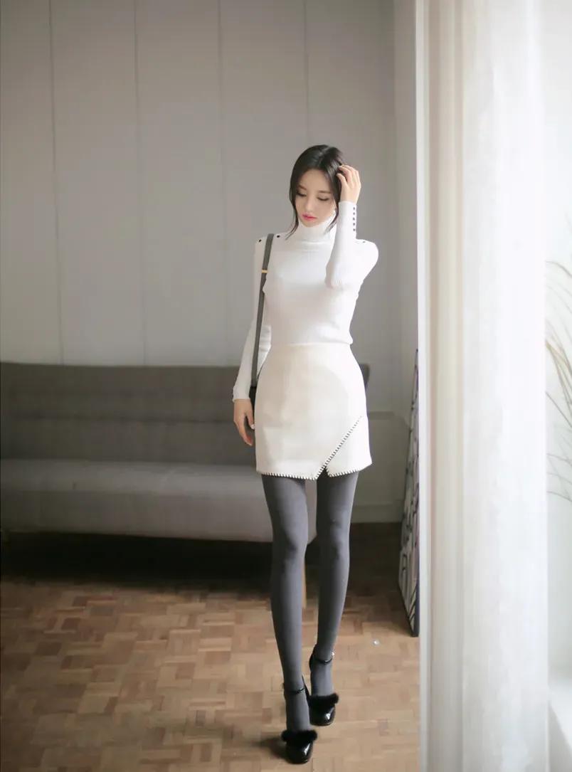 What color stockings look better? - iNEWS