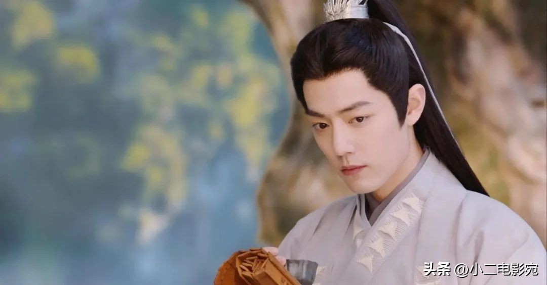 Airborne 4 episodes lived up to expectations, stayed up all night to catch up to the top, the ...