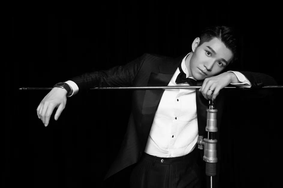 Director Feng Lu's "Disqualification" trilogy "The Woman Who Flies by ...