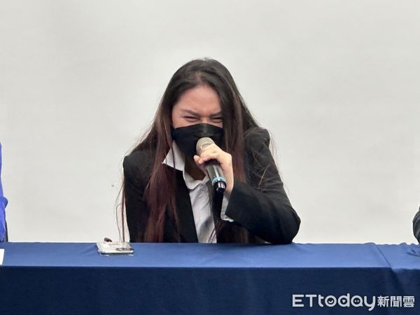 Li Yiyan revealed that Liao Jun had nude photos of first-line actresses ...