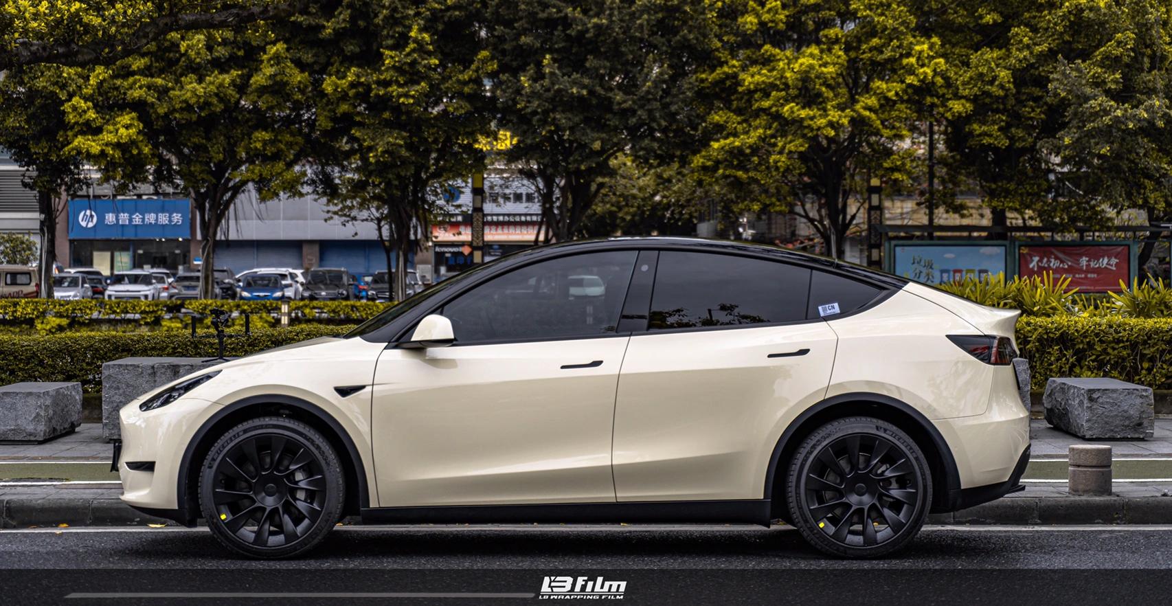 Tesla LB color changing film highlights Khaki Milano, the color that ...