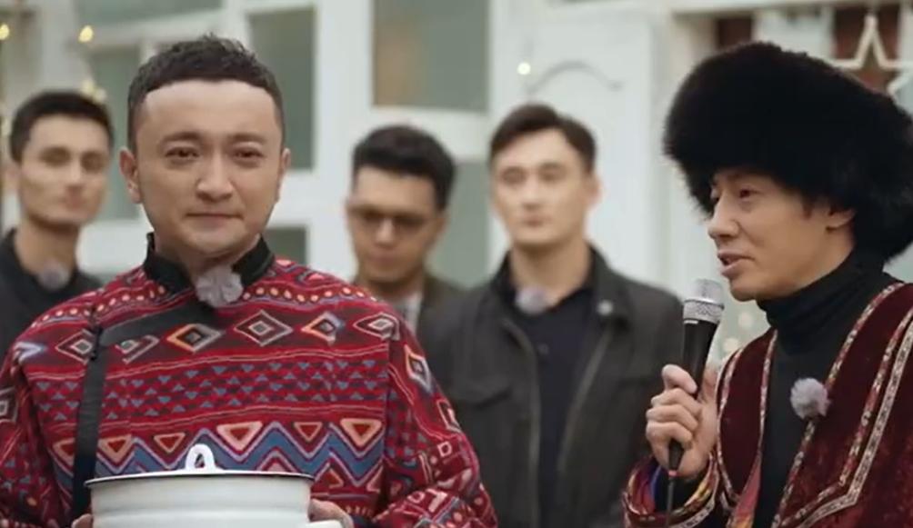 CCTV host Nigmaiti "revealed his true form"? This time his fox tail ...