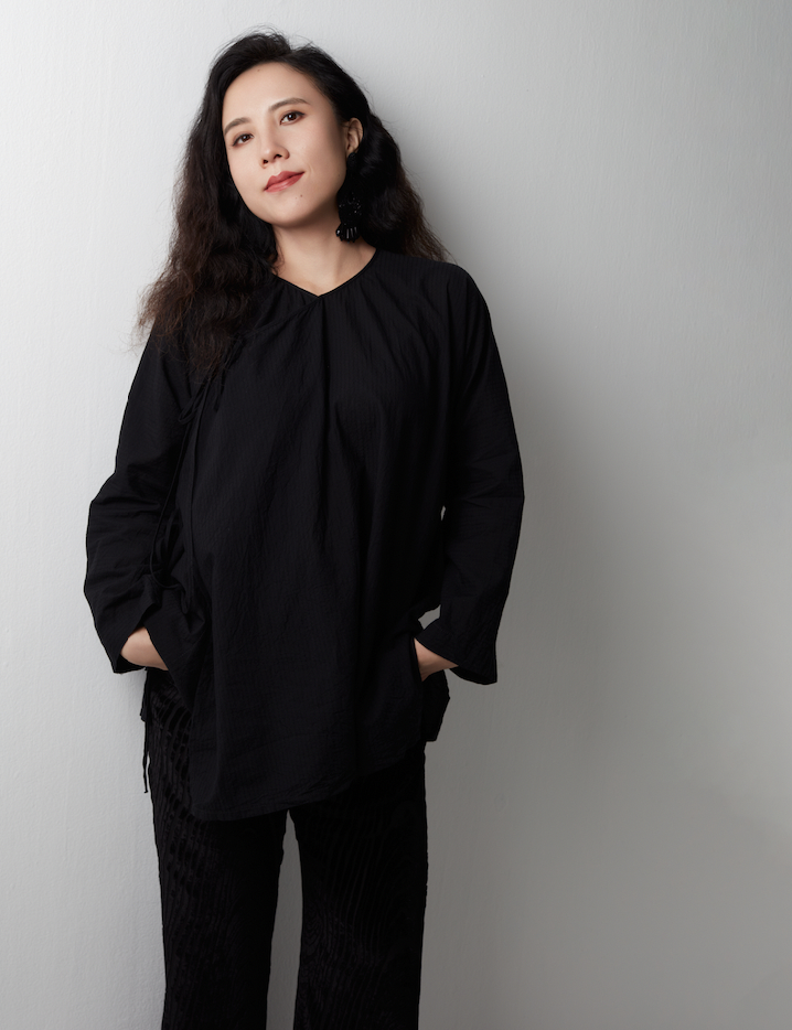 Xu Wei: Let life experience and fashion items circulate together - iNEWS