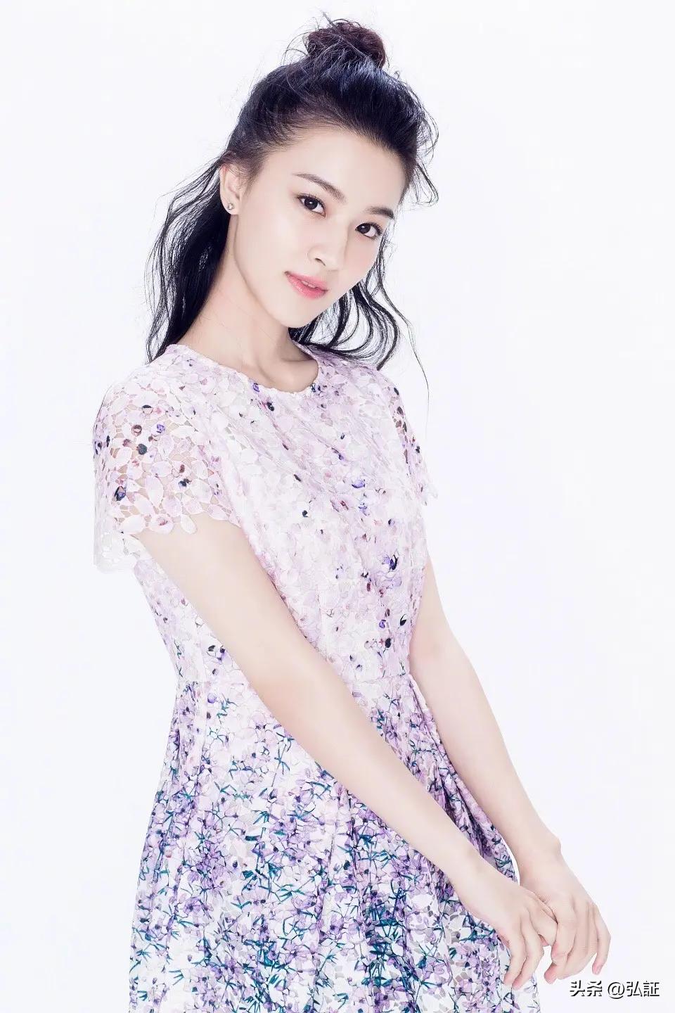 "Beautiful girl" Liang Jingxian, from "Little Magic Fairy" to "Agarwood ...