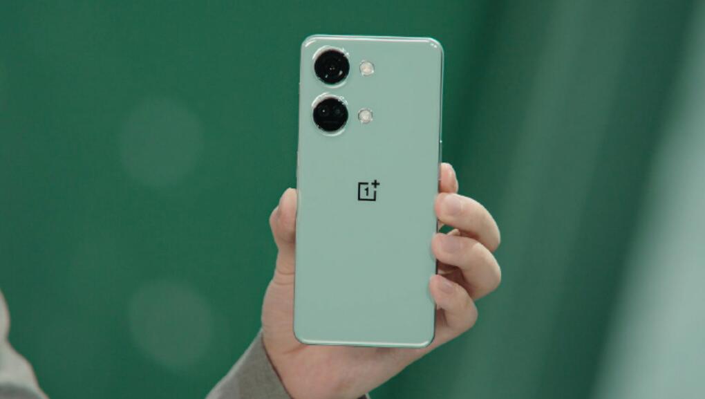 OnePlus Ace2V three-day "usability": the straight screen is impeccable ...