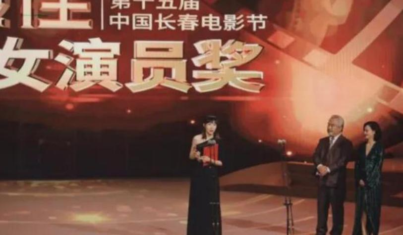 The 35-year-old actress Ren Suxi broke the news again. Netizens are ...