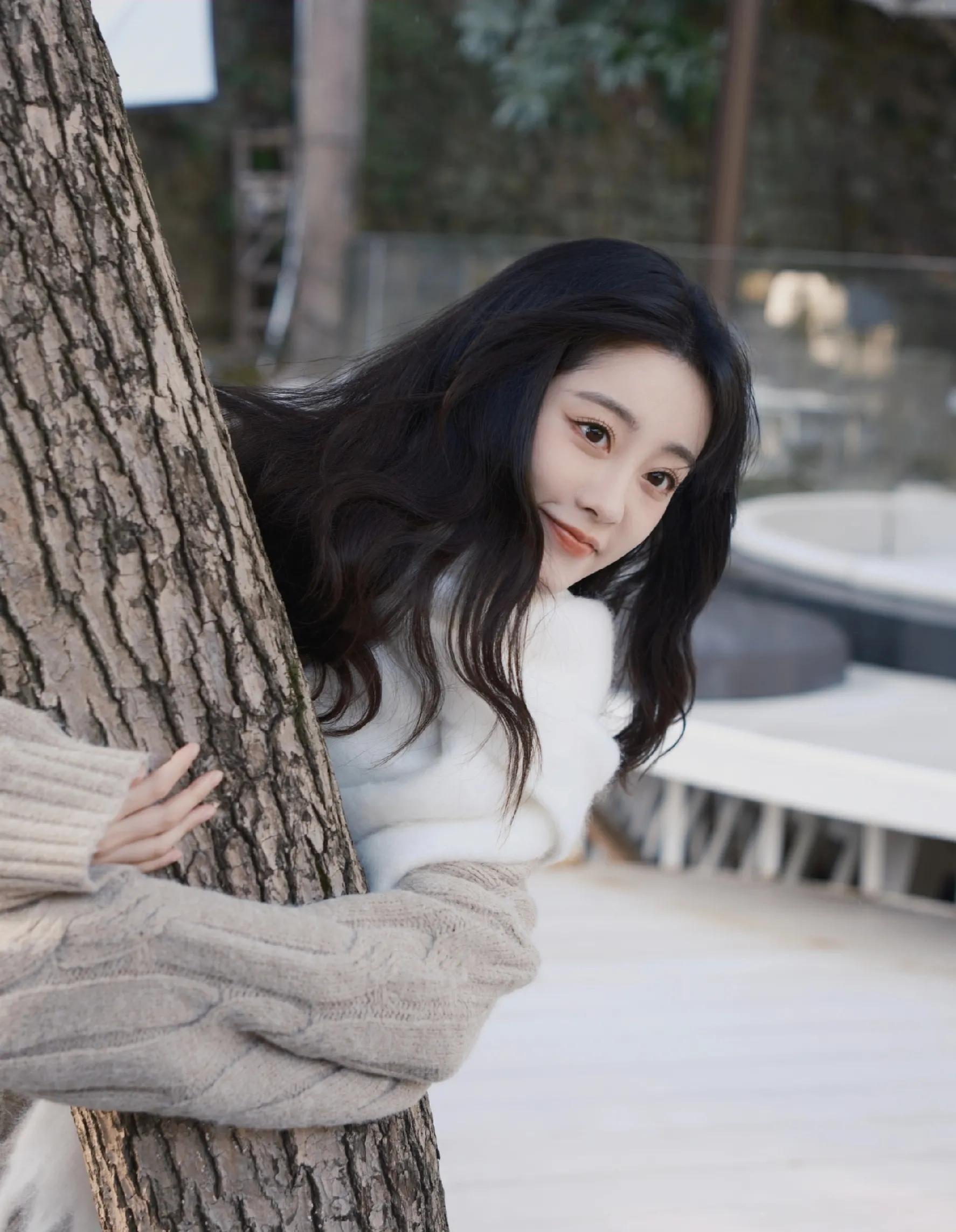 Zhu Xudan played Zhou Zhiruo, and also worked with Wang Hedi, and Yang Mi took her, why is it ...