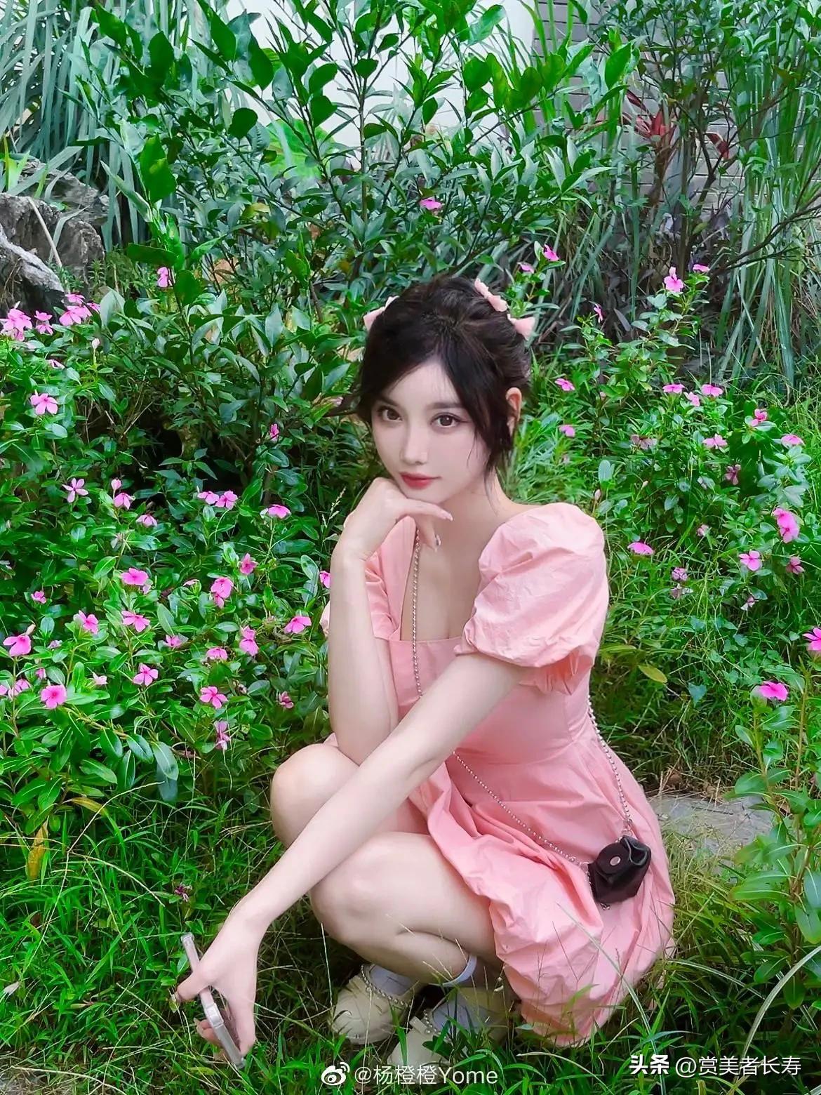 Yang Chengcheng (formerly known as Yang Chenchen) Atlas (1) - iMedia