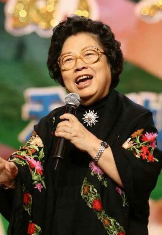Ma Yutao: There are tears behind the glory. From a child bride to a ...