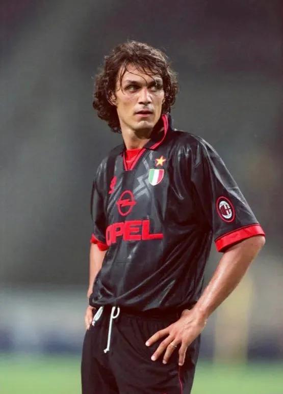 Paolo Maldini Legendary Football Career - iMedia