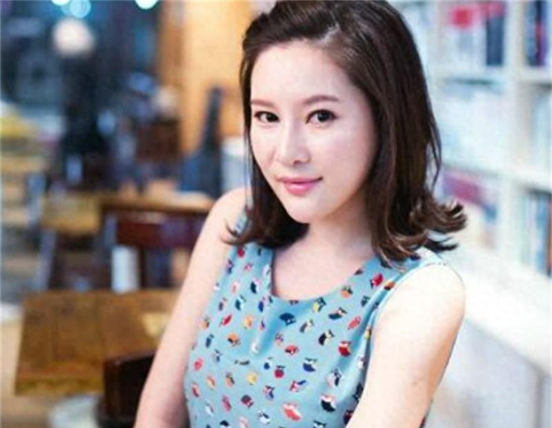 Looking at Yuan Yin 19 years later, I understand why she betrayed Hou Yaowen. Turn around and ...