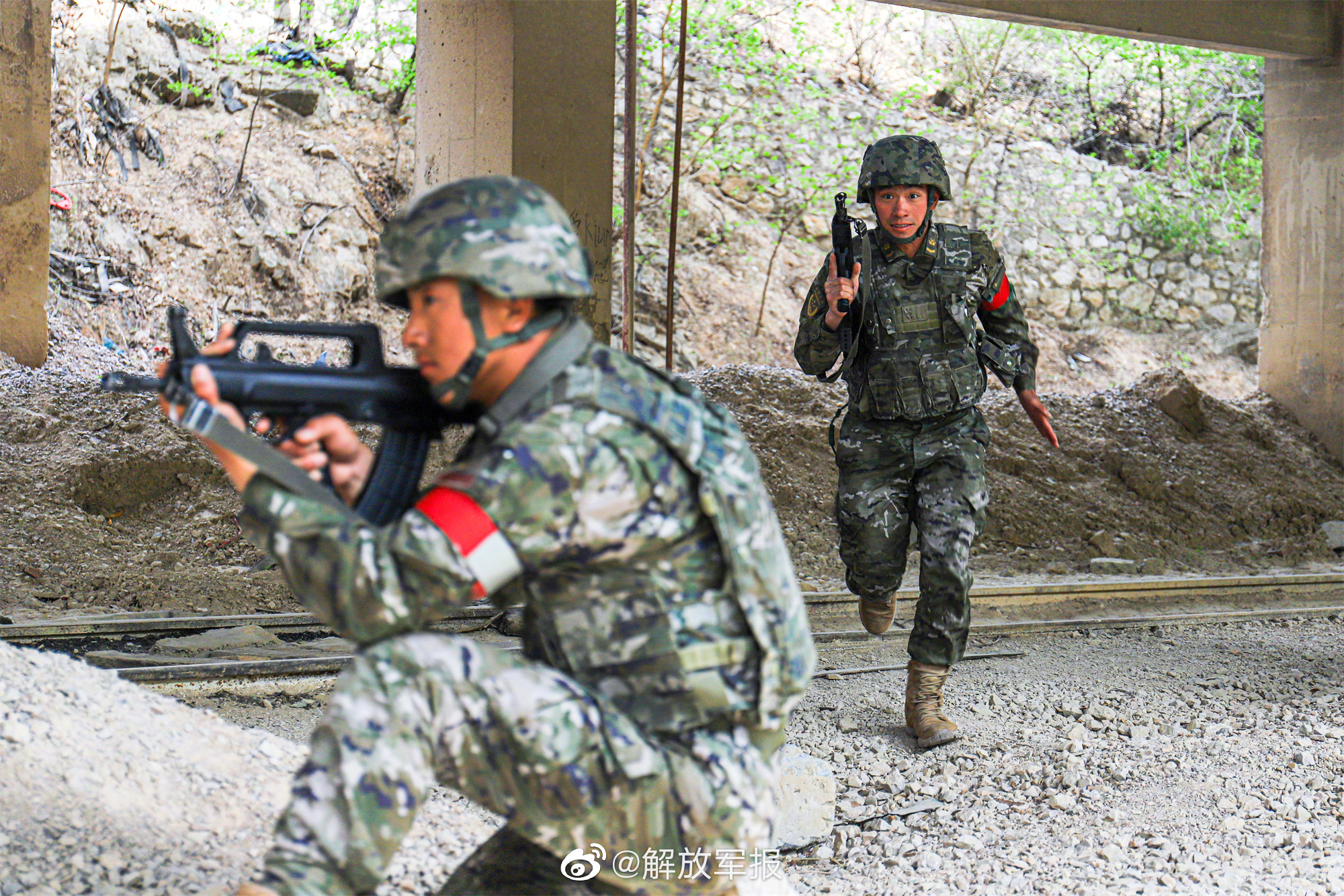 Photos! Straight hit special operations team tactical training - iNEWS