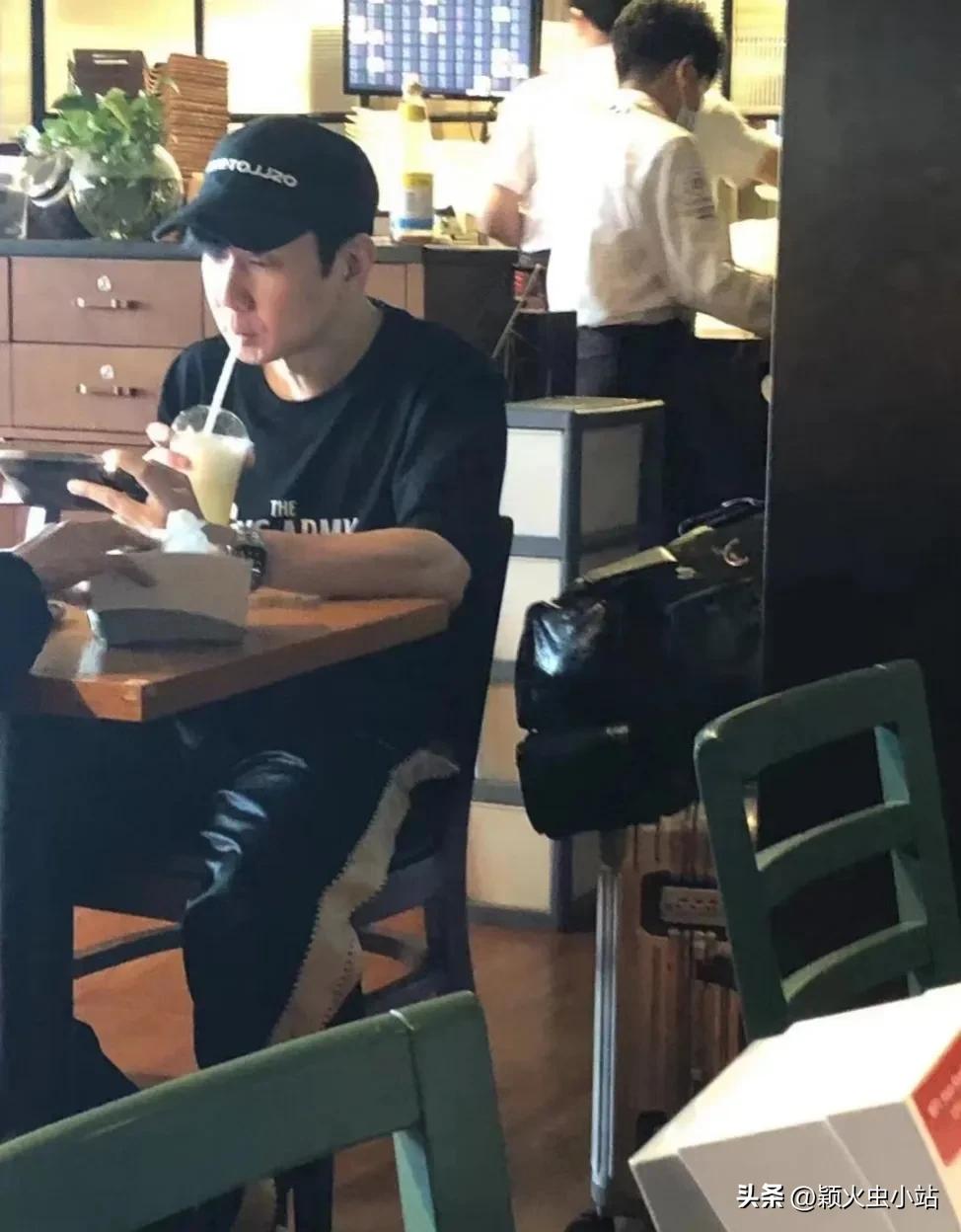 8.10 Entertainment: JJ Lin, Bai Bai, He Li, William Gong Jun, Yuan ...