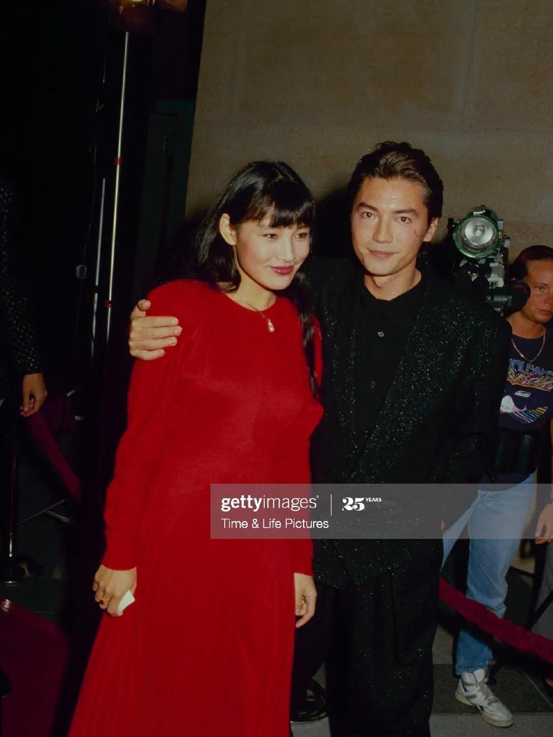 Chen Chong asked Zun Long: "Look carefully at us, don't we match well ...