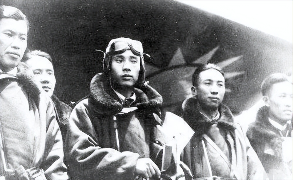 Why did the Chinese Air Force bomb Japan for the first time with "paper ...