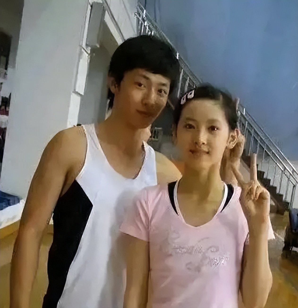 Wang Sicong mocked Zhang Zetian: She is a "second-generation sleeper" who has lost Tsinghua's ...