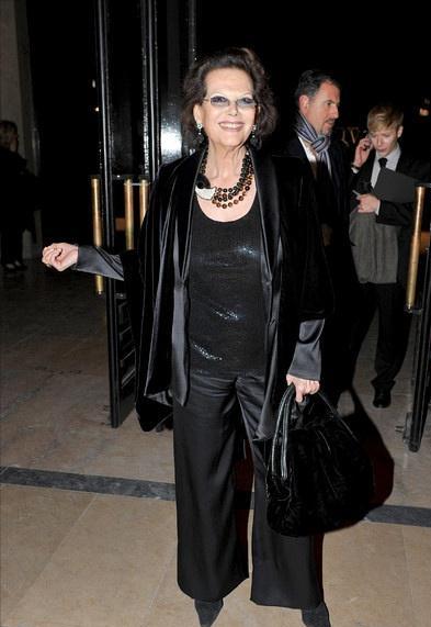 Li Chunping: At the age of 31, he fell in love with a 69-year-old ...