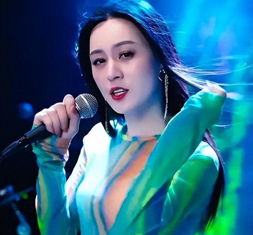 The first internet celebrity is actually a 40-year-old aunt! Tang Yi ...