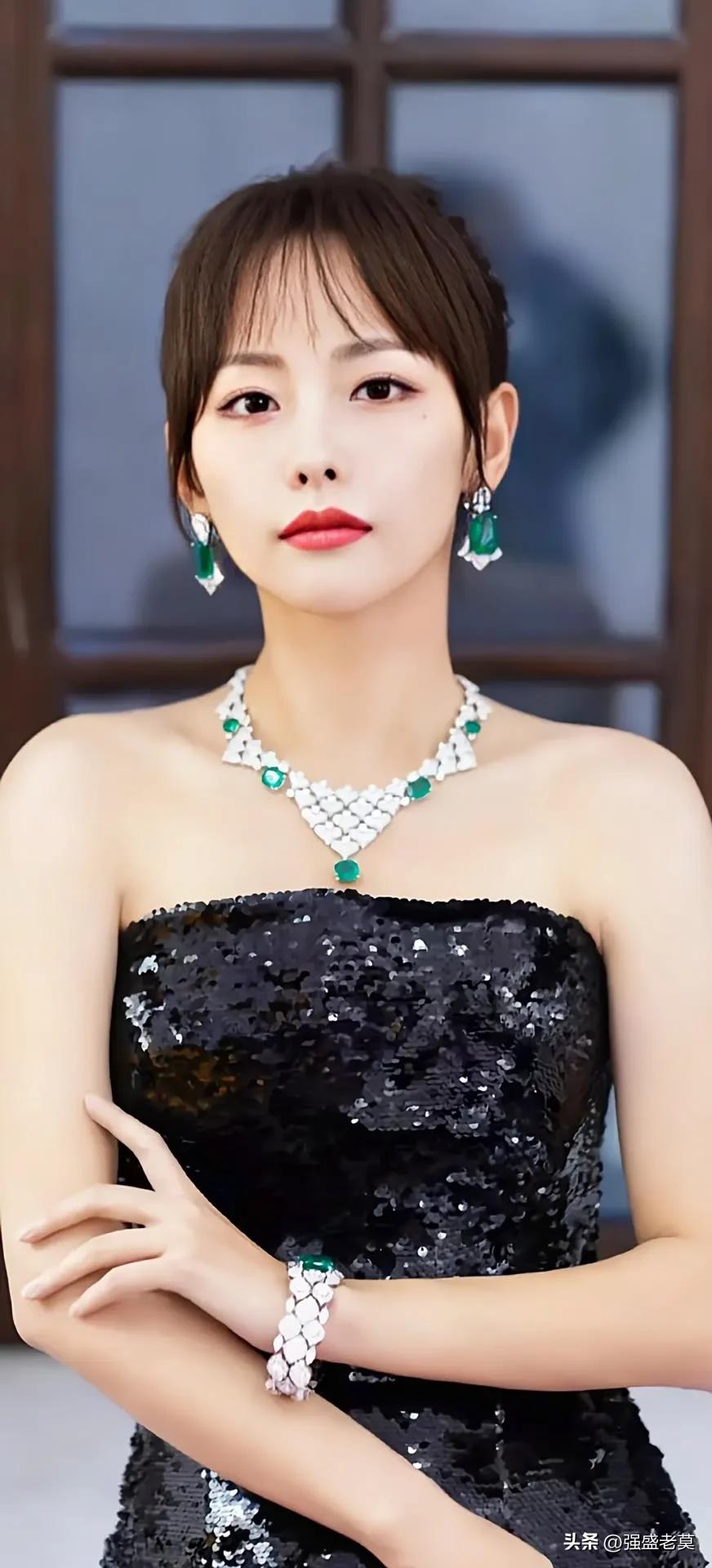 Zhang Jiani stunning photo - iMedia