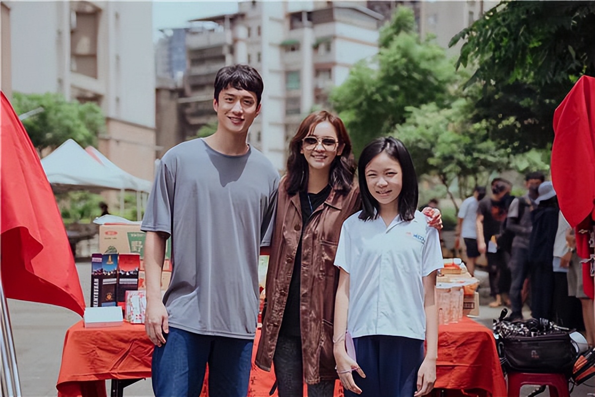Golden Bell Award emerging directors Jin Jiahua, Liu Junqian and Lin ...