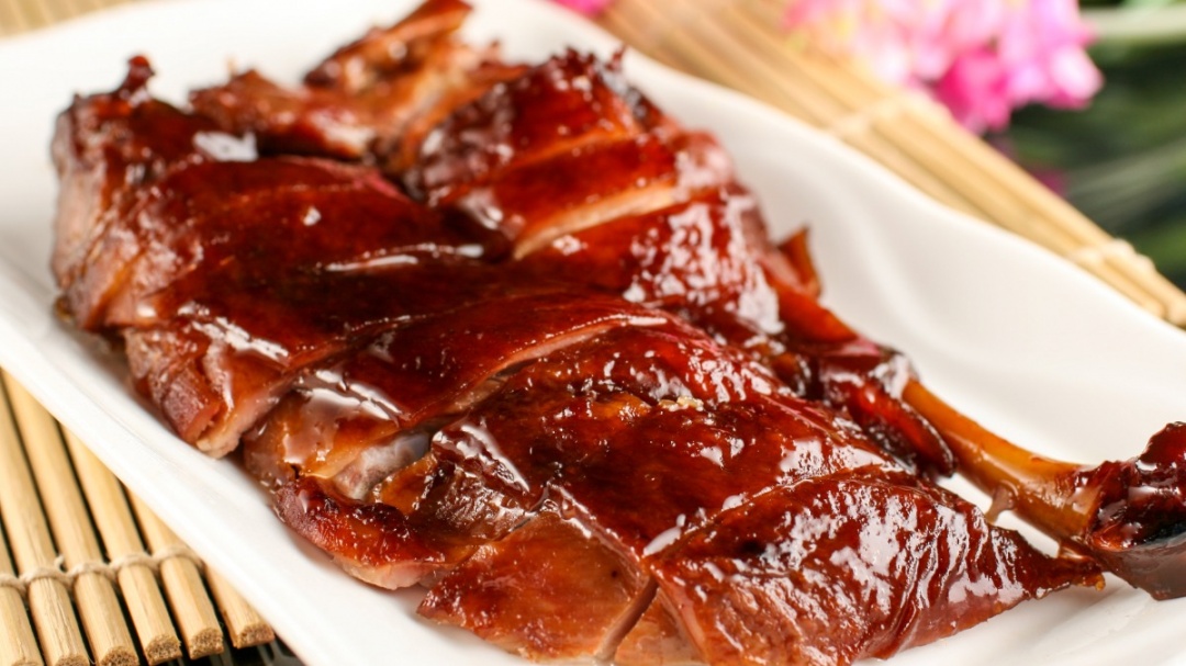 Suzhou traditional cooked meat and stewed vegetables - iNEWS