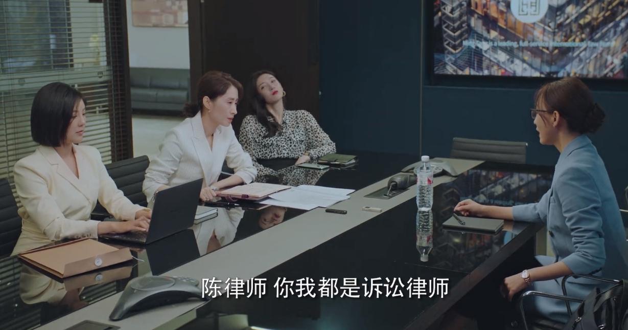 Jiang Shuying and Peng Yuchang staged a fancy kiss scene, the sense of ...