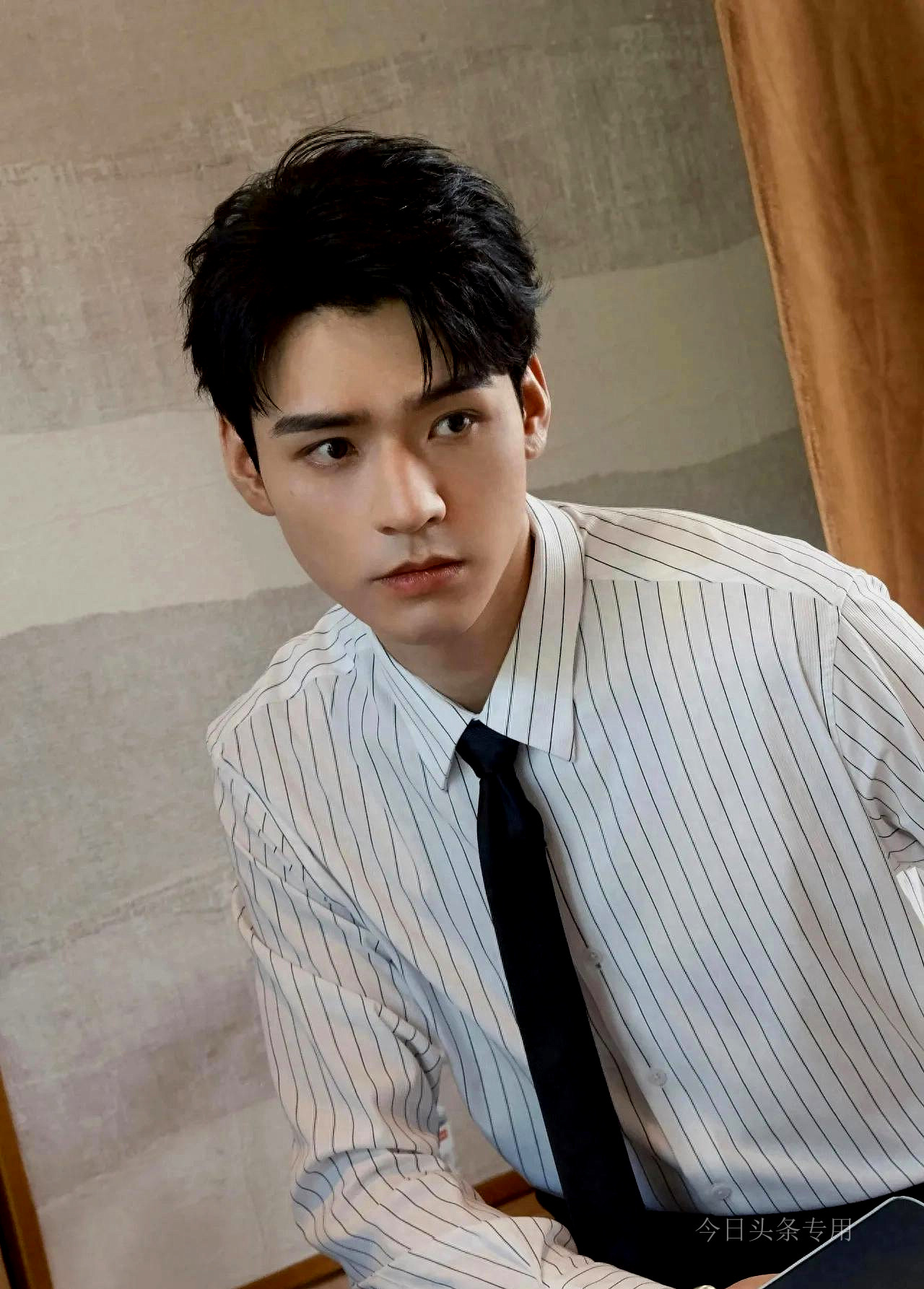 Reba Gong Jun Xu Jiao Song Weilong Luo Yunxi Tian Jiarui - iMedia