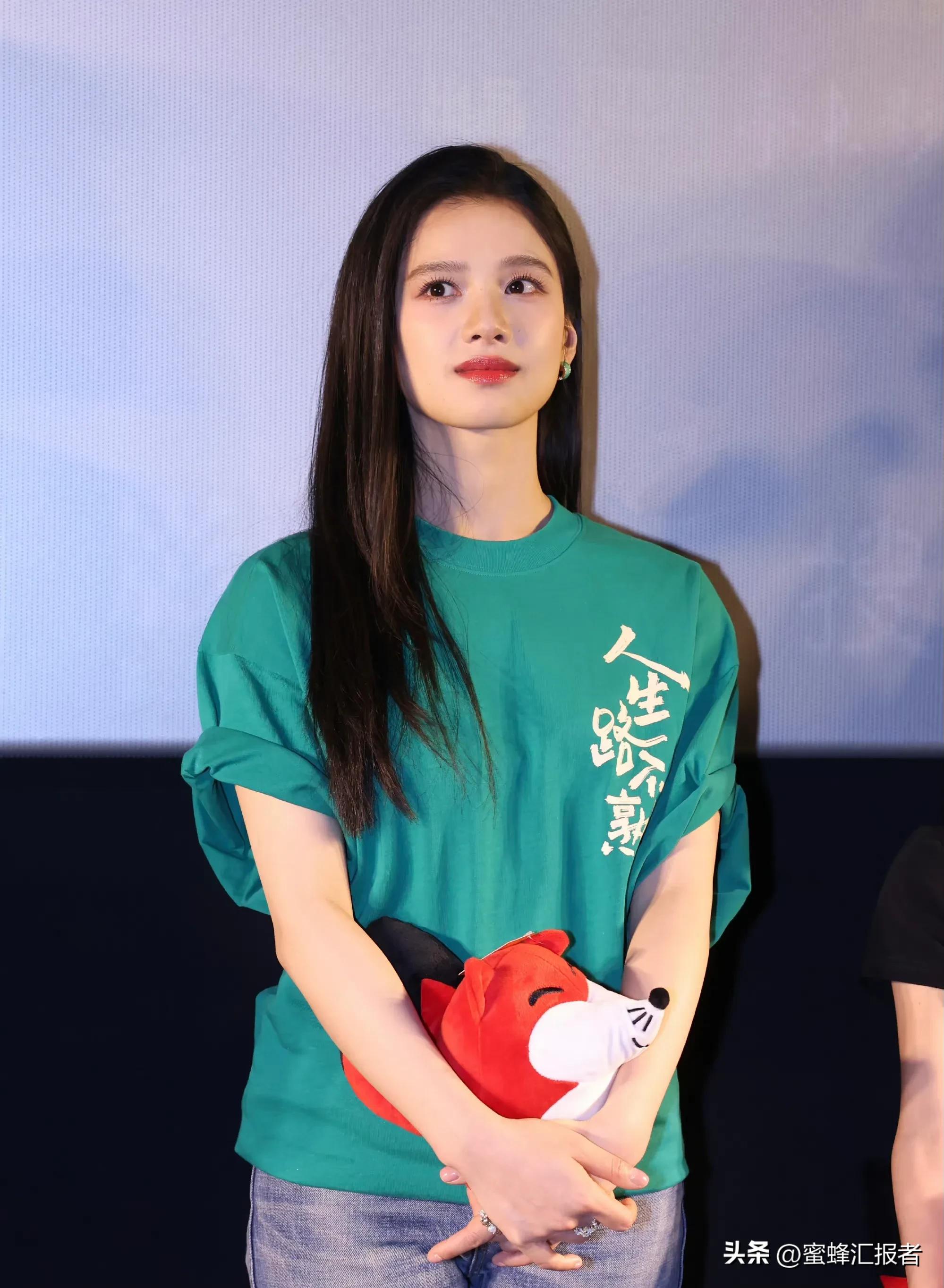 Unfamiliar with life, Fan Chengcheng and Zhang Jingyi are too good at ...