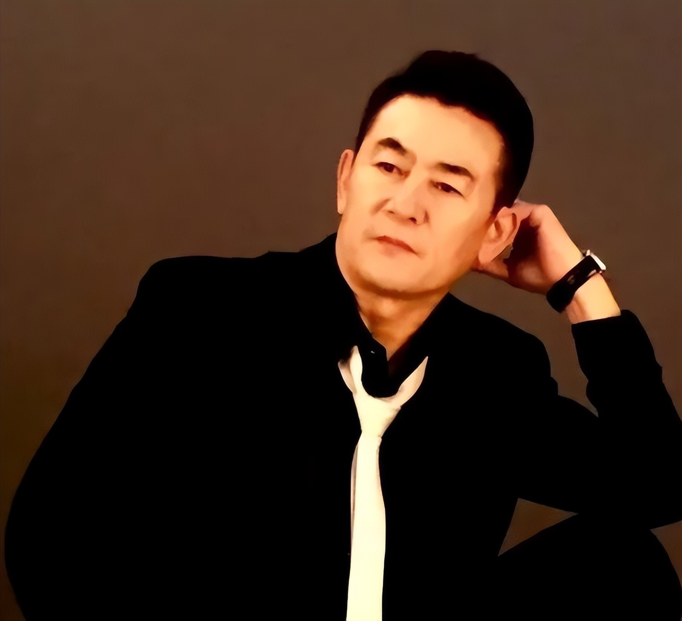 Li Hongtao: married a teacher's daughter, married for 30 years with no ...